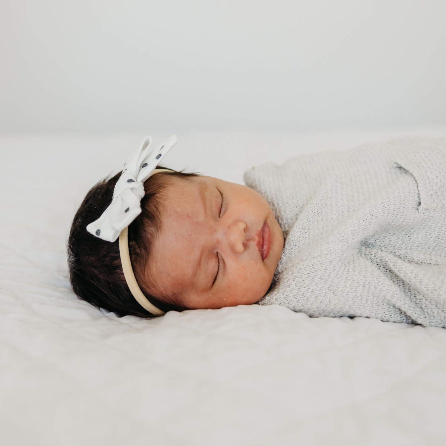 Classic Baby Bow - Willow – Copper Pearl